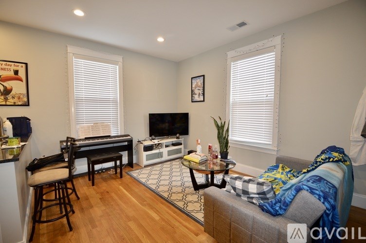 405 S Huntington Ave, Unit 2R Apartments, 405 S Huntington Ave, Boston ...