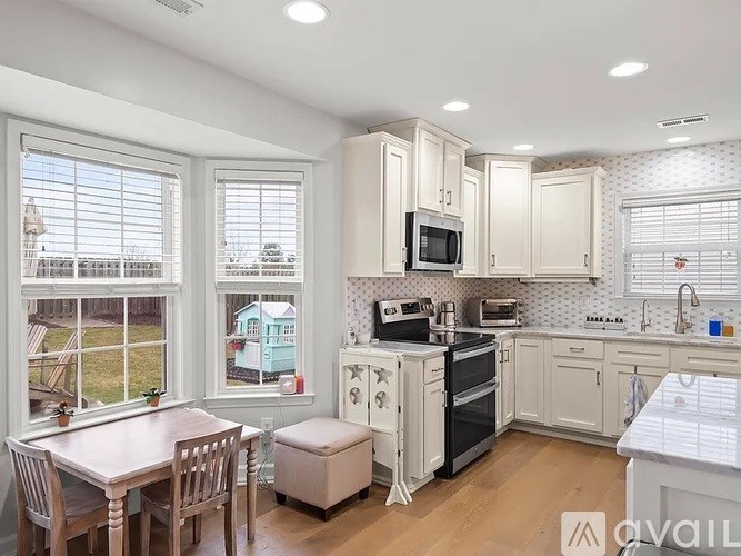 302 Belvedere Dr - Holly Ridge, NC