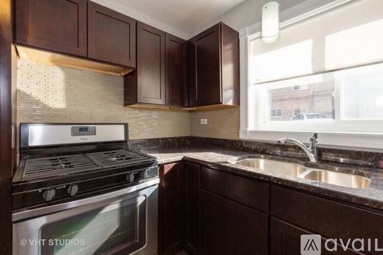 6141 North Seeley Avenue, Unit GD - Chicago, IL