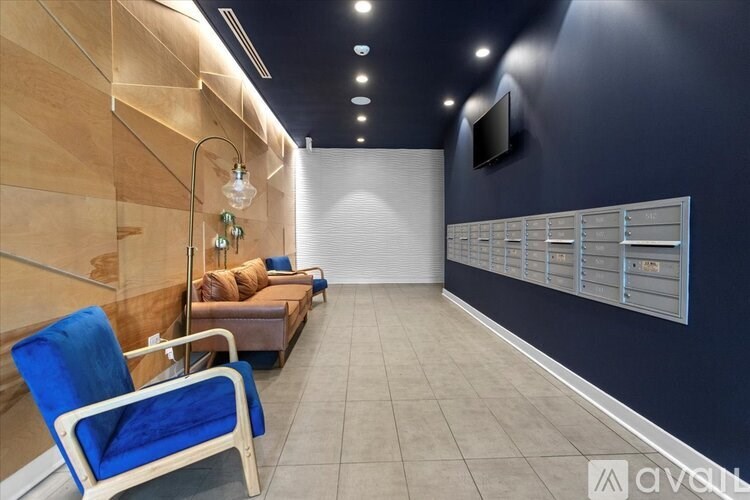 830 N Milwaukee Ave, Unit 403 Apartments, 830 N Milwaukee Ave, Chicago ...