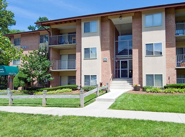 Best 3 Bedroom Apartments in Laurel, MD: from $1,175 | RENTCafé