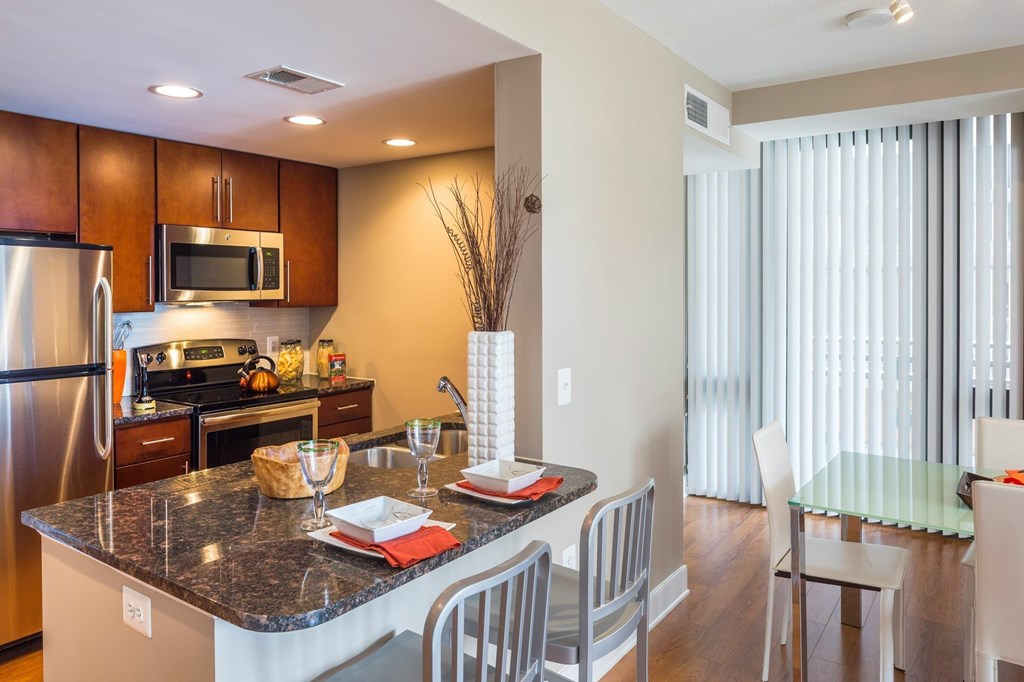 Meridian At Mt. Vernon Triangle Apartments, 425 L ST NW, Washington, DC ...