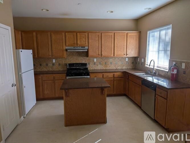 1720 Julia Way, Unit 1720 - Riverside, CA