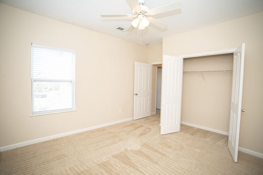 Legacy Apartment Homes, 101 Legacy Way, Brunswick, GA - RENTCafé