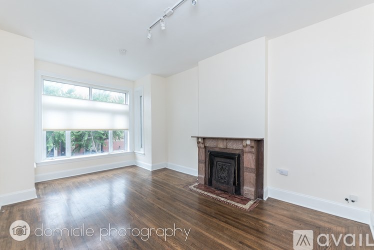 2005 W Race Ave, Unit 2 - Chicago, IL