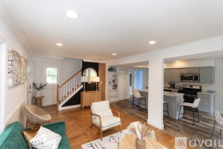 1012 East West Hwy - Silver Spring, MD