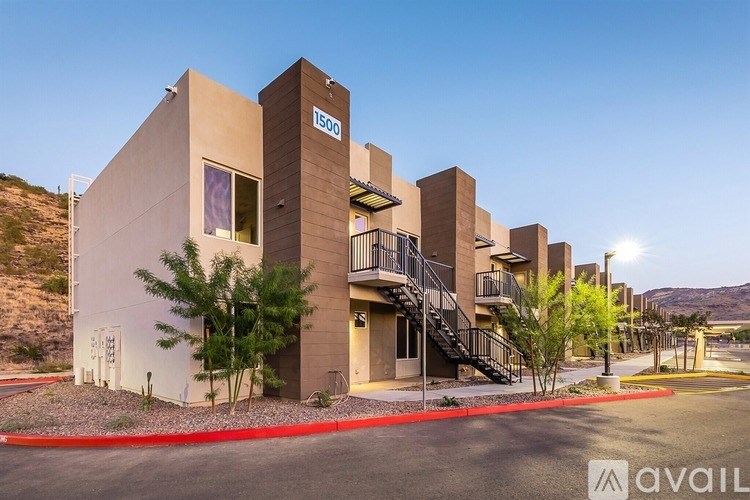 1500 W Thunderbird Rd, Unit 117 - Phoenix, AZ