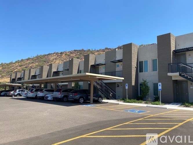 1500 W Thunderbird Rd, Unit 117 - Phoenix, AZ