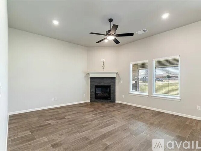 9101 Poppey Pl - Yukon, OK