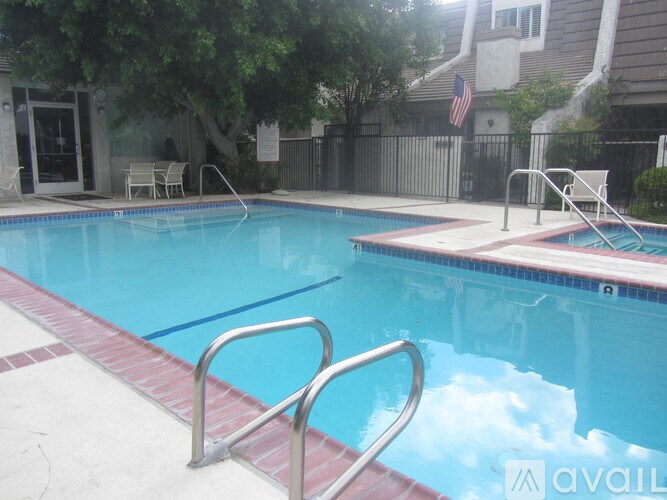 18340 Collins Street, Unit C - Los Angeles, CA