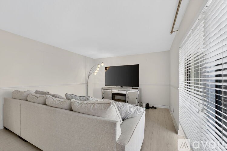 1525 Augusta Circle, Unit 111 - Delray Beach, FL