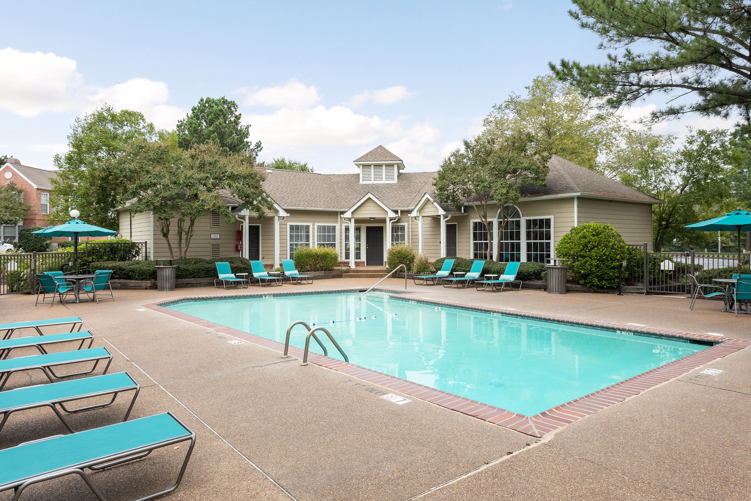 Stonebridge Crossing Apartment Homes, 9135 Morning Ridge Road, Cordova ...