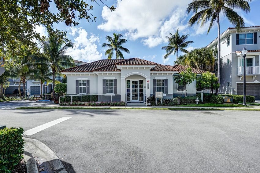 Midtown Delray Apartments, 2200 Bloods Grove Circle, Delray Beach, FL ...