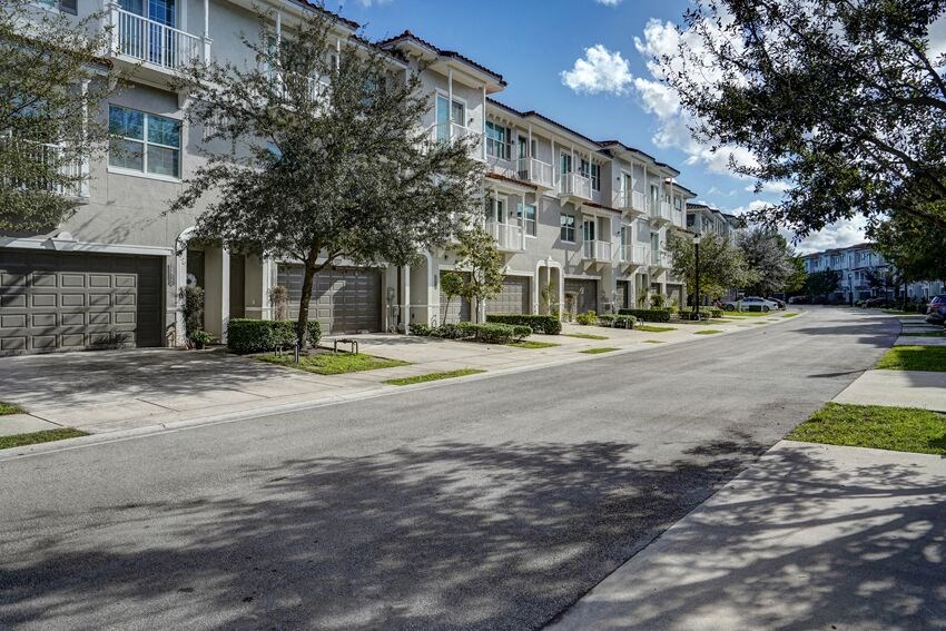 Midtown Delray Apartments, 2200 Bloods Grove Circle, Delray Beach, FL ...