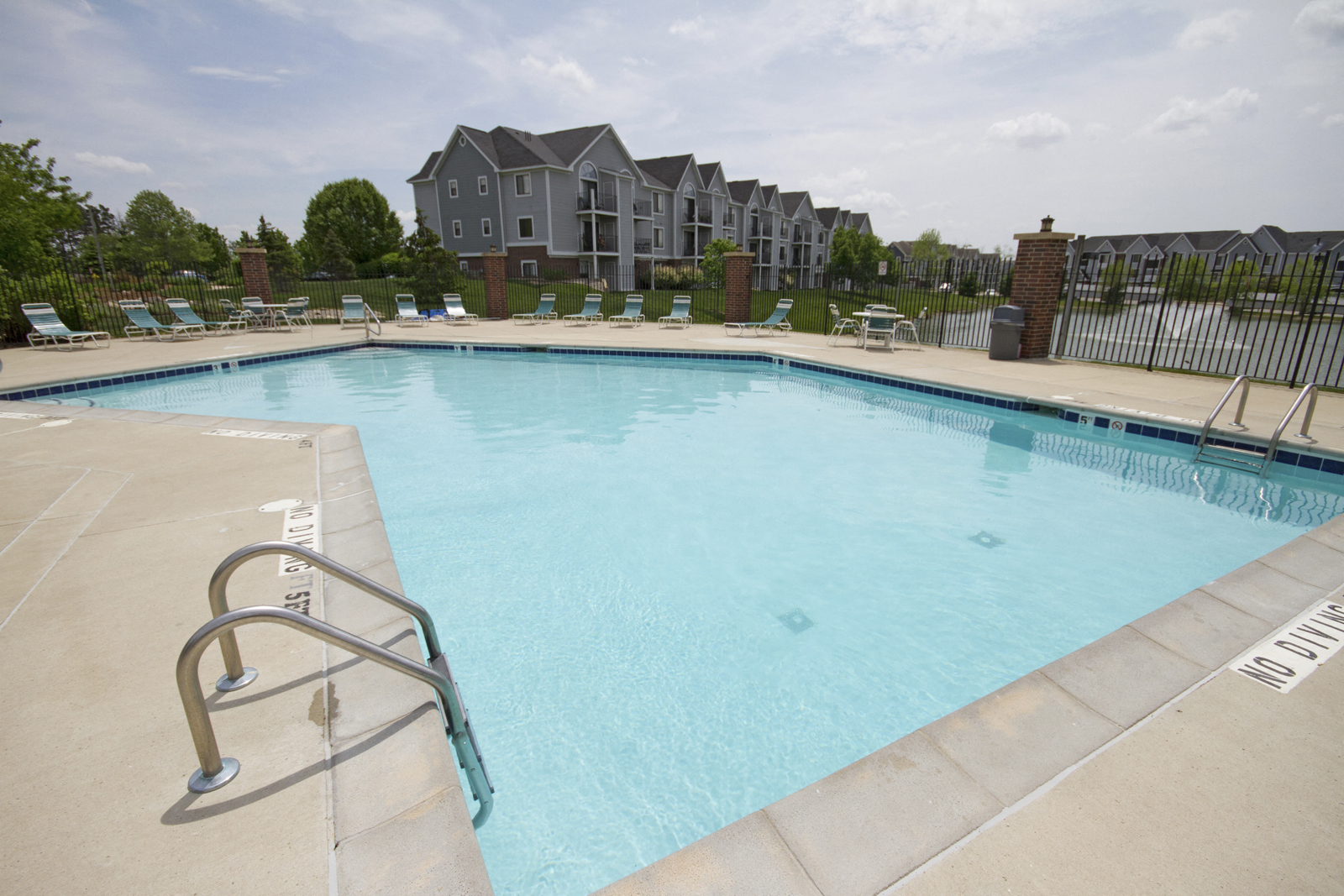 Homes for Rent Fort Wayne | Liberty Mills Apartments