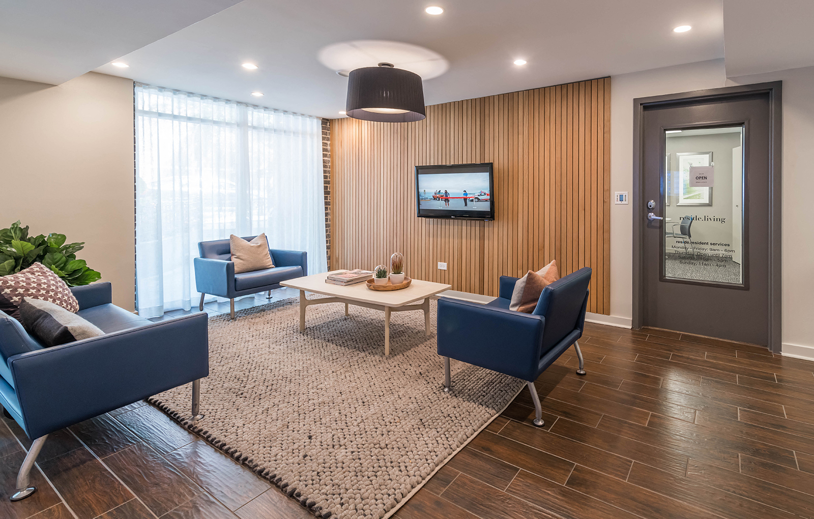 Apartments in Lakeview, Chicago, IL | Reside 707