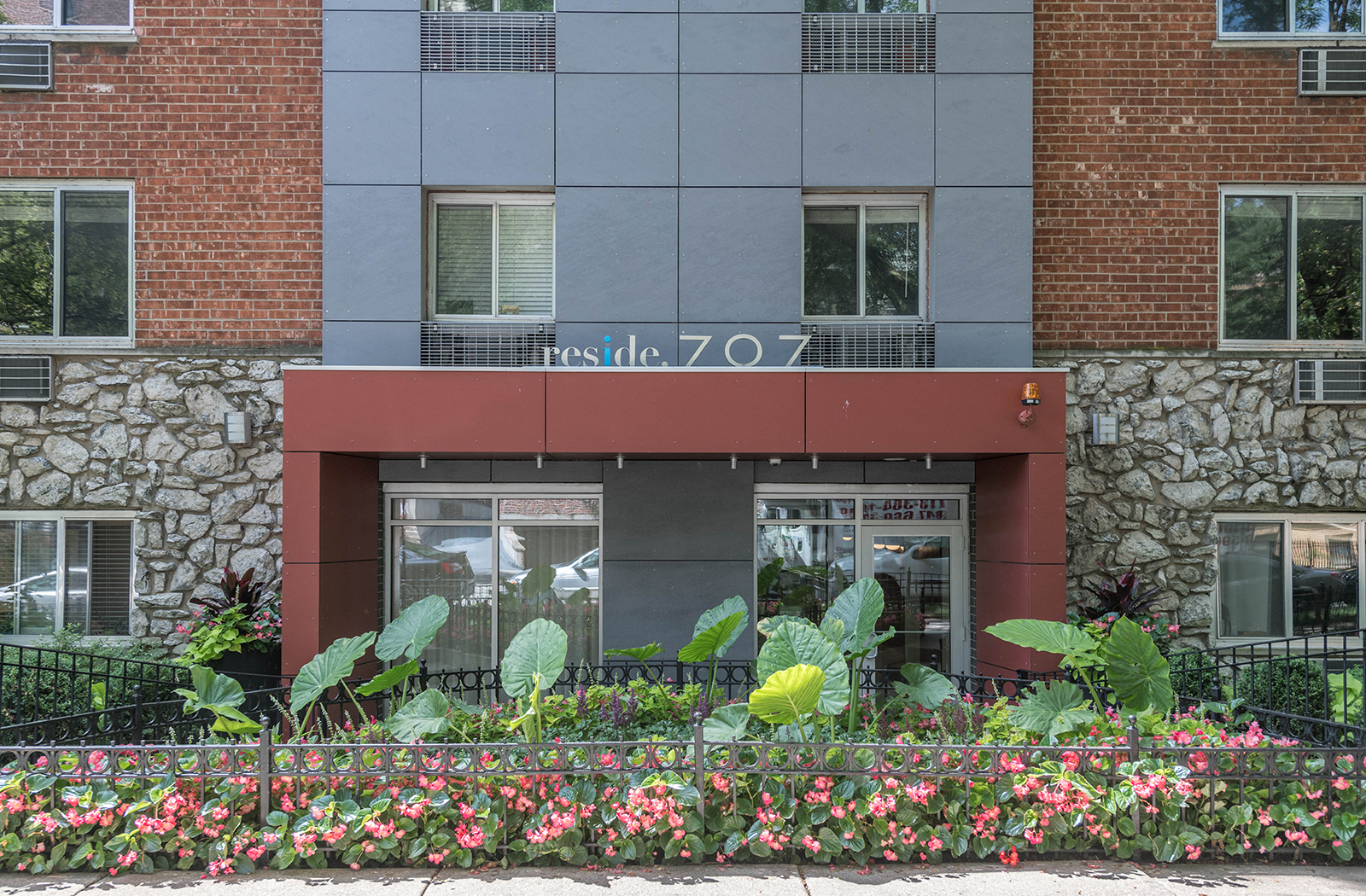 Apartments in Lakeview, Chicago, IL | Reside 707