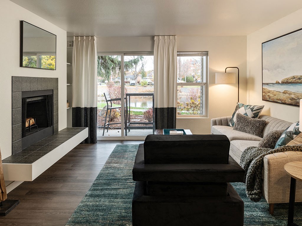 Edgewater Apartments Boise, 3304 North Lakeharbor Lane, Boise, ID ...