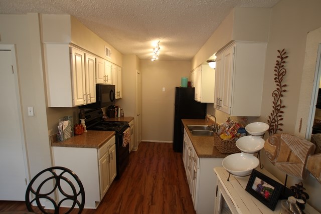 Vieux Carre Apartments, 3975 I-55 North, Jackson, MS - RentCafe