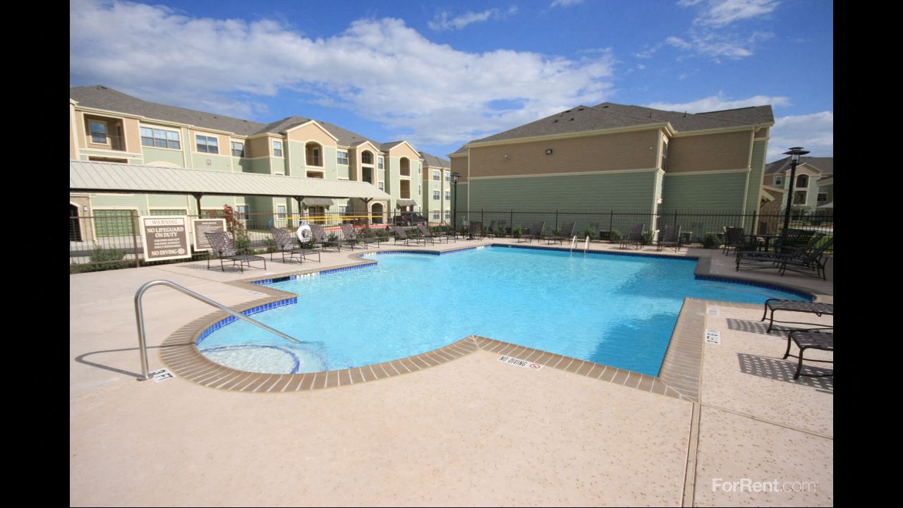 Sutton Oaks | Apartments in San Antonio, TX
