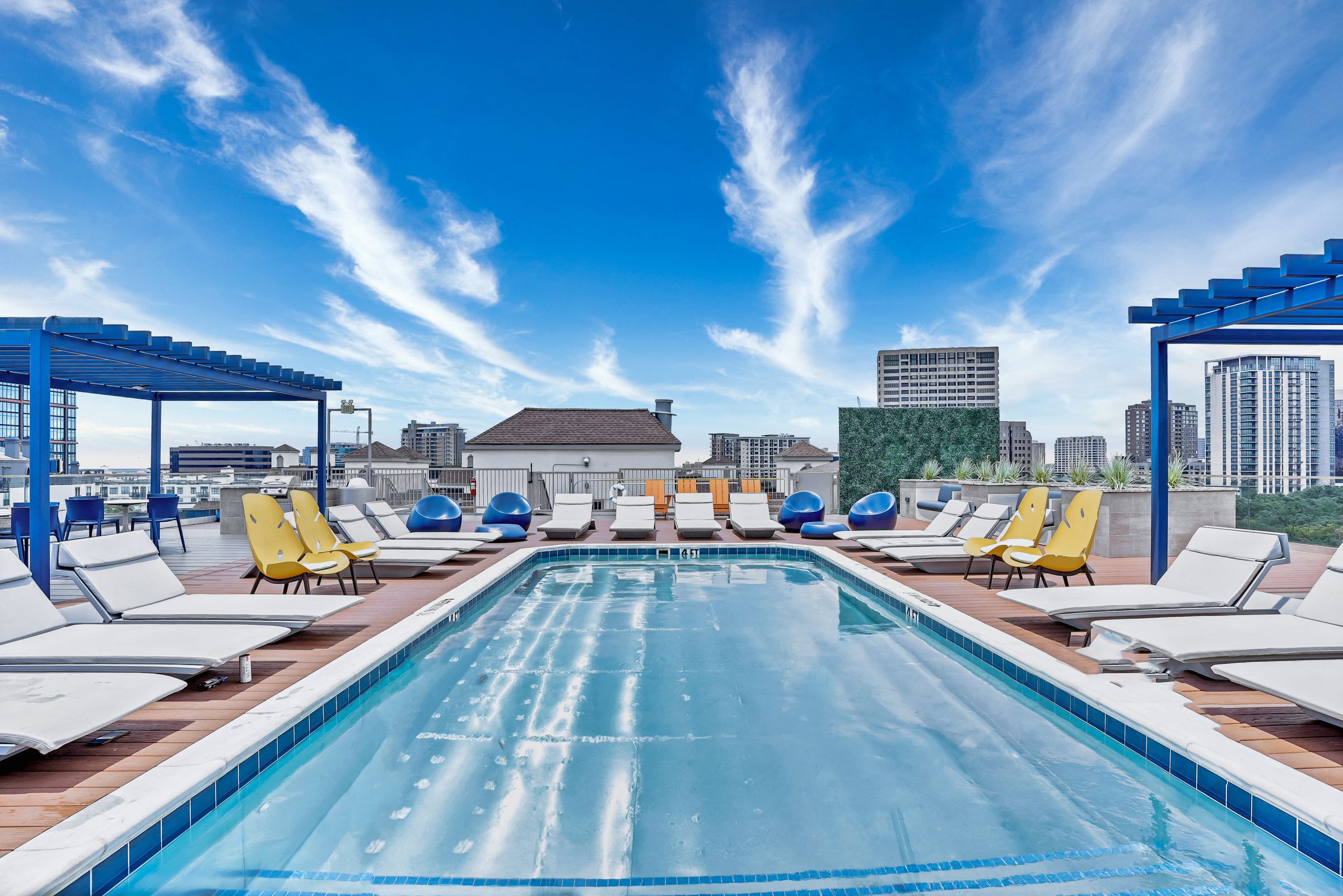 State Thomas Ravello Apartments, 2610 Allen Street, Dallas, TX - RentCafe