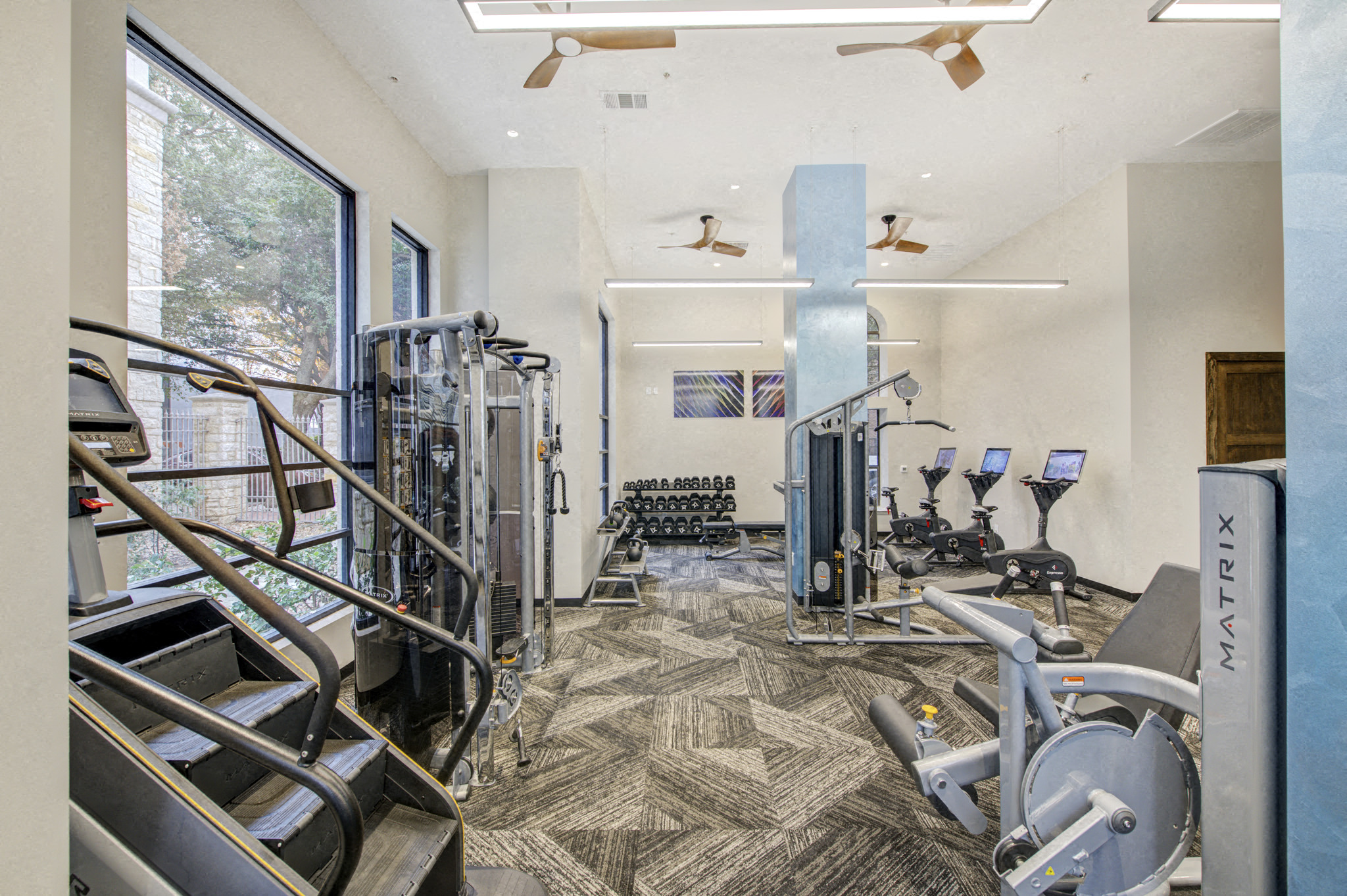 State Thomas Ravello Apartments, 2610 Allen Street, Dallas, TX - RentCafe