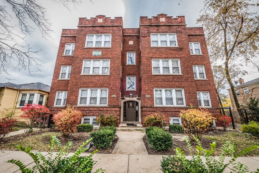 Ginger Ridge Apartments, 1954 Memorial Drive, Calumet City, IL - RentCafe