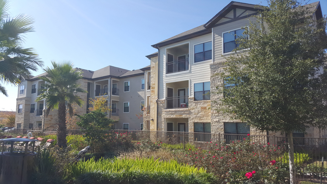 The Columns at Shadow Creek Ranch | Apartments in Pearland, TX