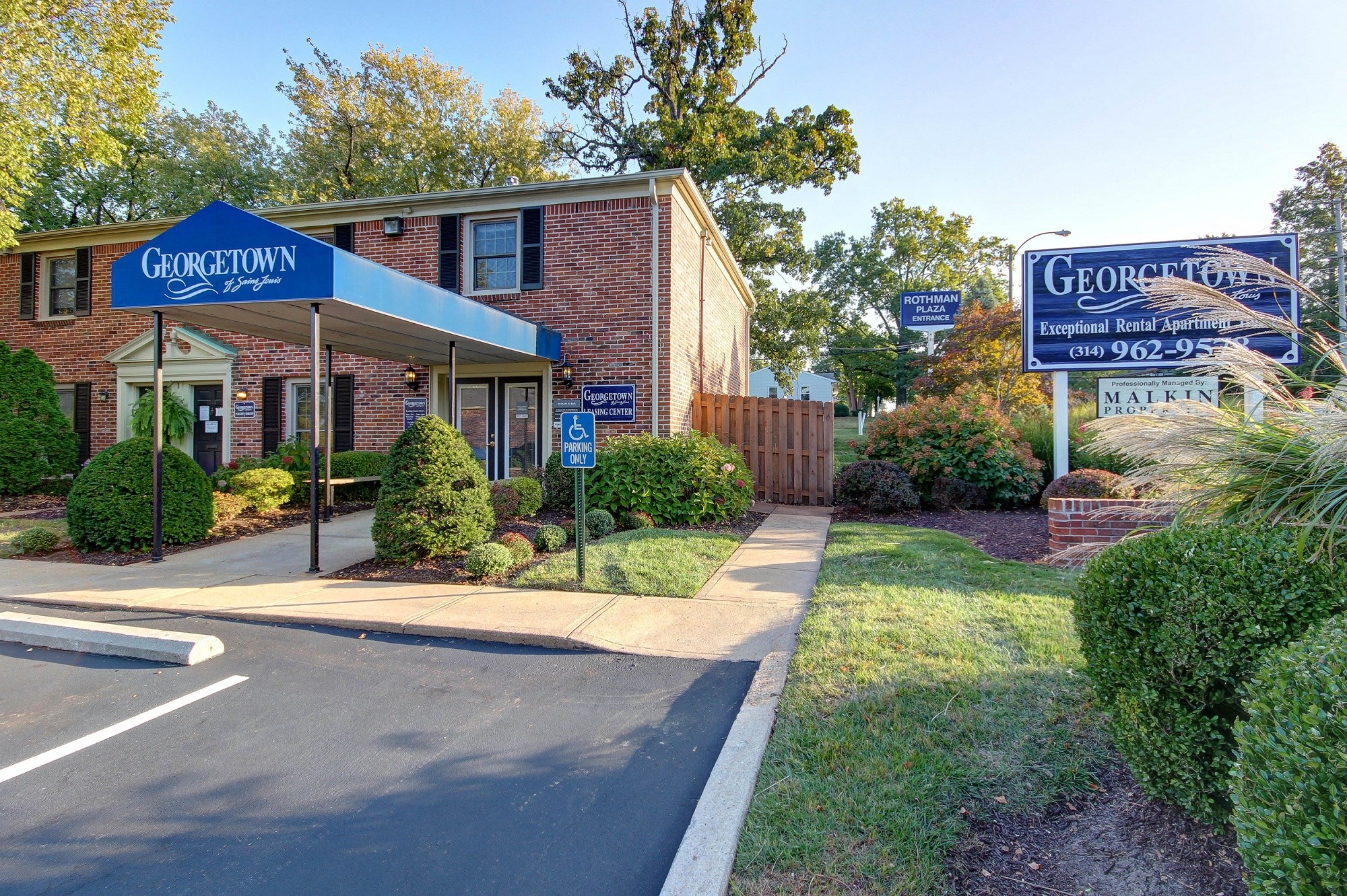 Georgetown Of St. Louis Apartments, 7880 Chatwell Drive, St. Louis, MO ...