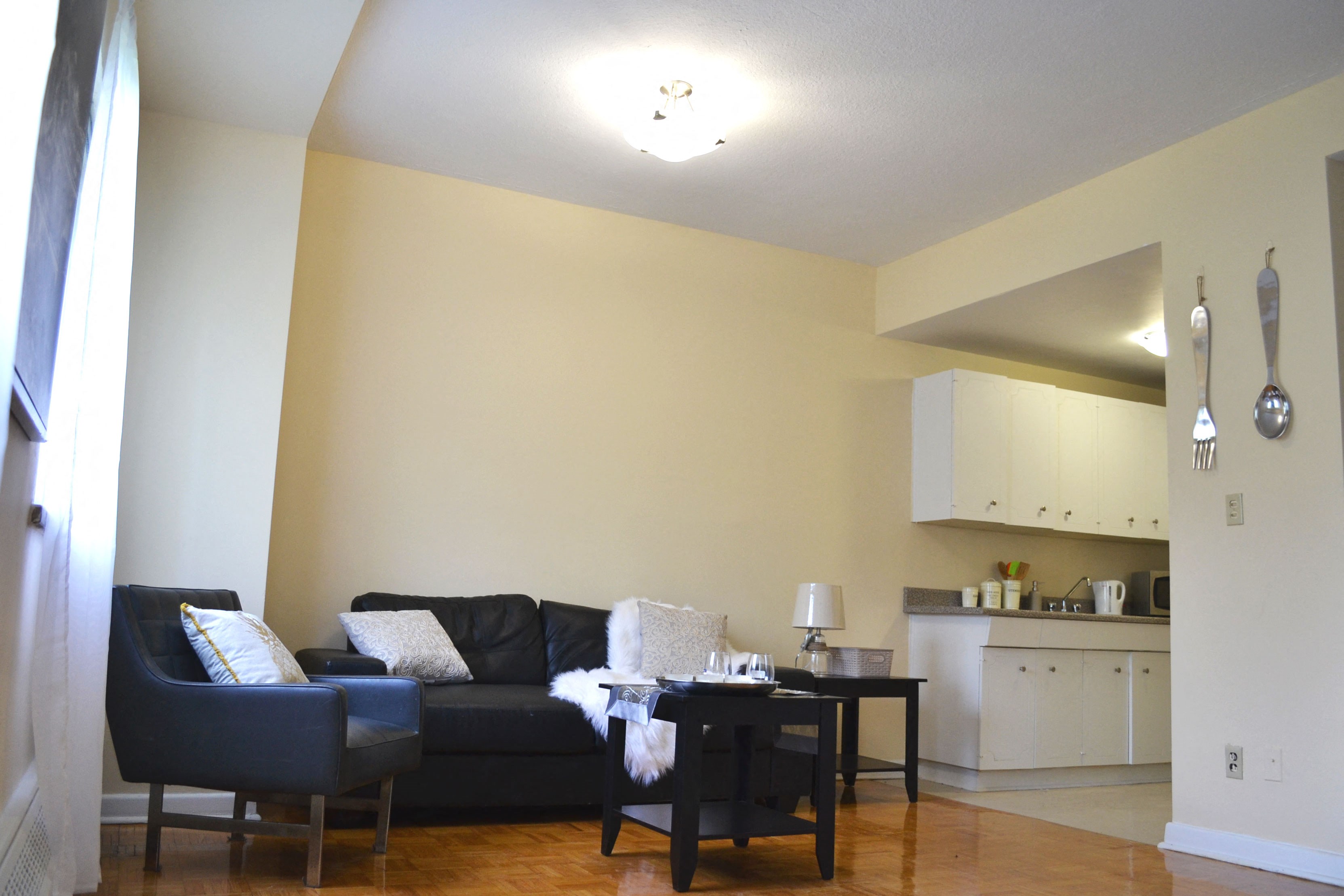 200 Roehampton Apartments, 200 Roehampton Avenue, Toronto, ON - RentCafe