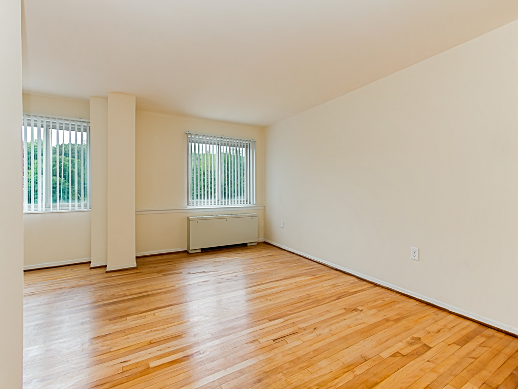 Penn View Apartments | Apartments in Washington, DC