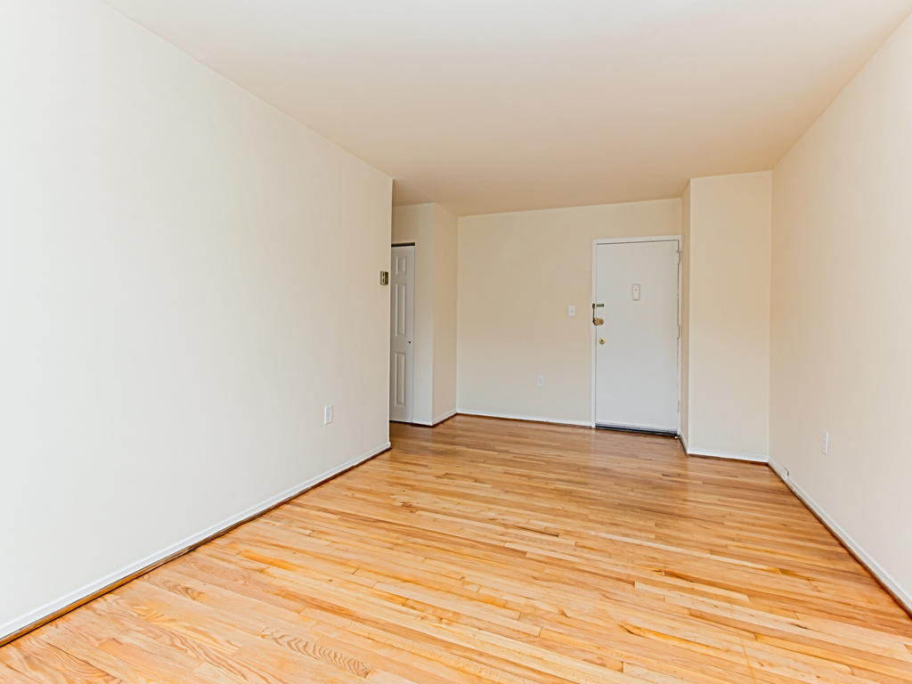 Penn View Apartments | Apartments in Washington, DC