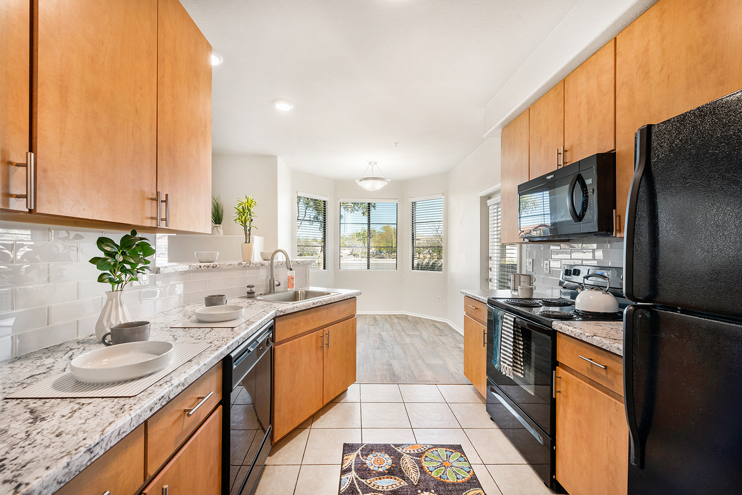 MAA Lyon's Gate Apartments, 3301 E Ray Rd, Gilbert, AZ - RentCafe