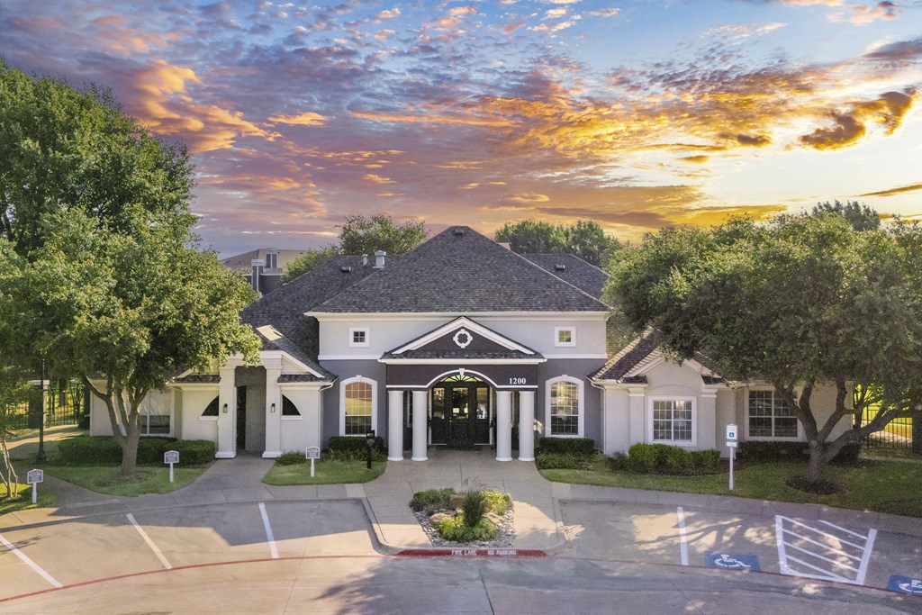 1200 Fuller Wiser Rd Euless Tx 76039