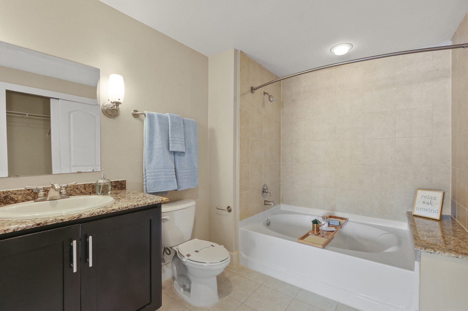 MAA Times Square Apartments, 7951 Collin McKinney Pkwy, McKinney, TX ...