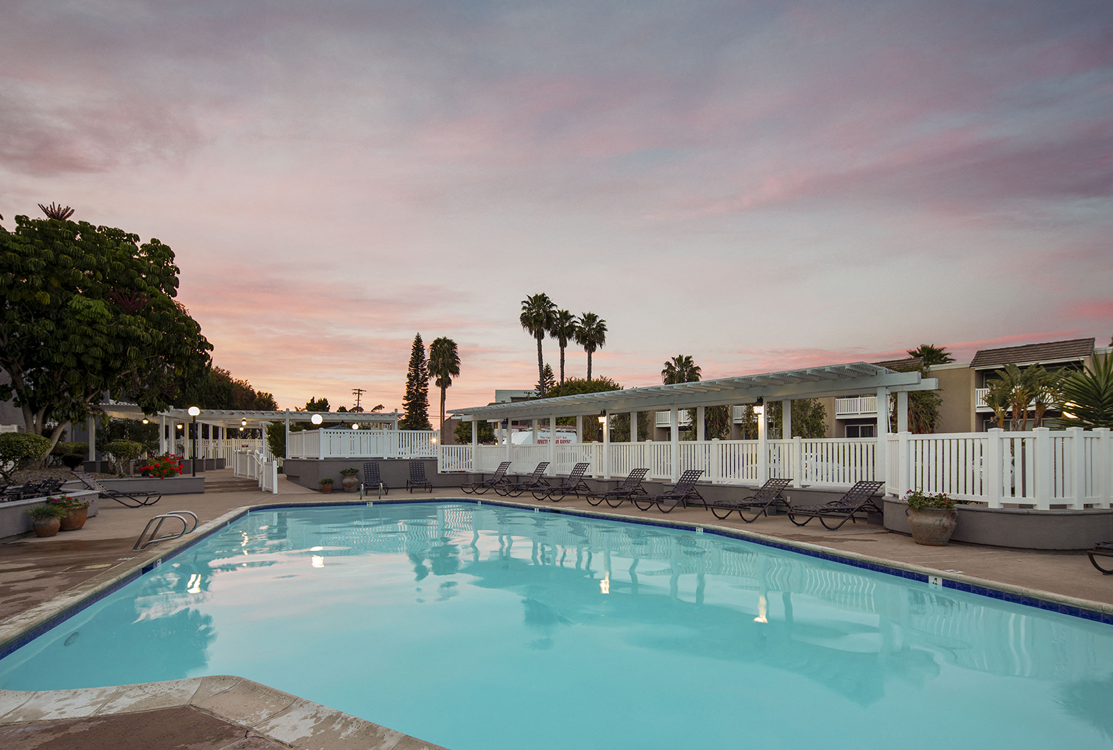 Modernaire Apartments | Apartments in San Diego, CA