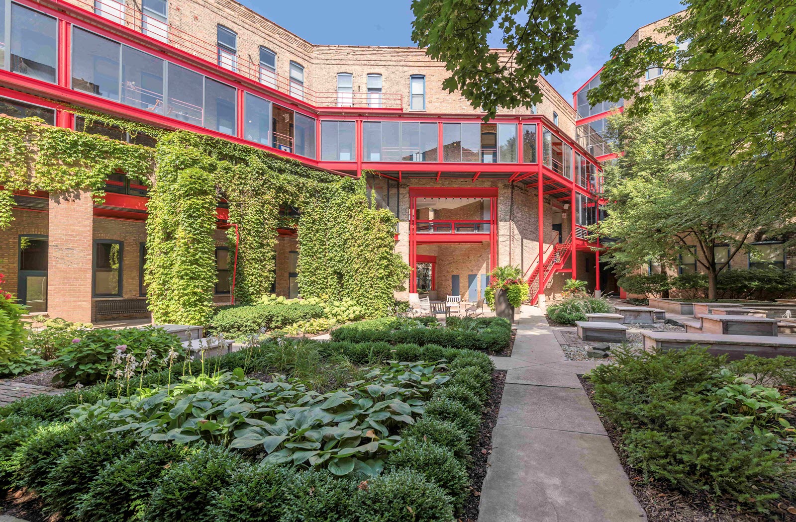 Cobbler Square Lofts | Apartments in Chicago, IL