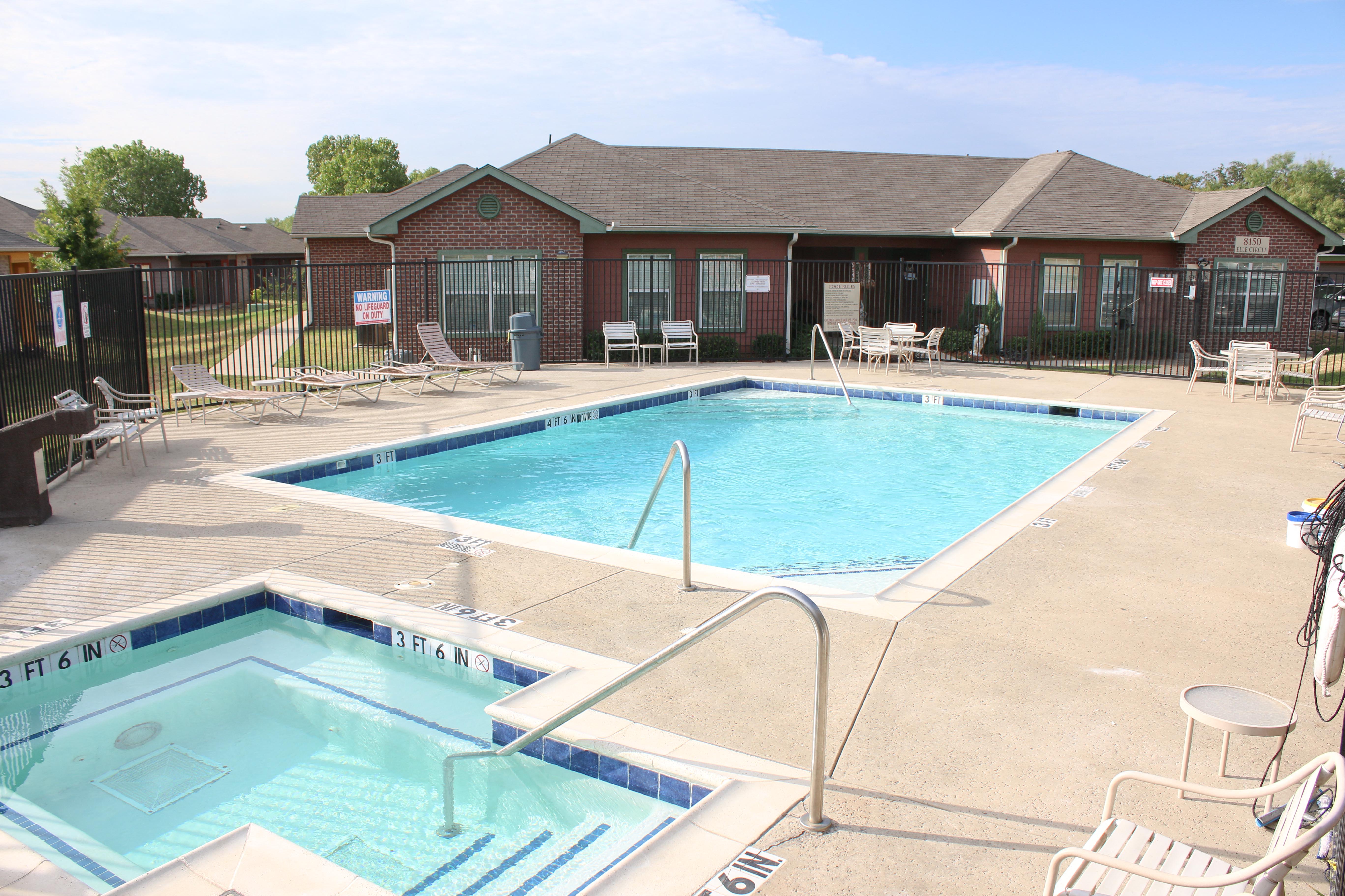 Cobbelstone Senior Apartments | Apartments in Fort Worth, TX