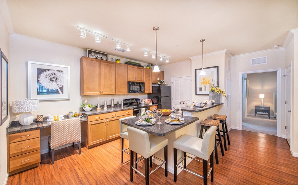 MAA Randal Lakes Apartments, 9200 Randal Park Blvd, Orlando, FL - RentCafe