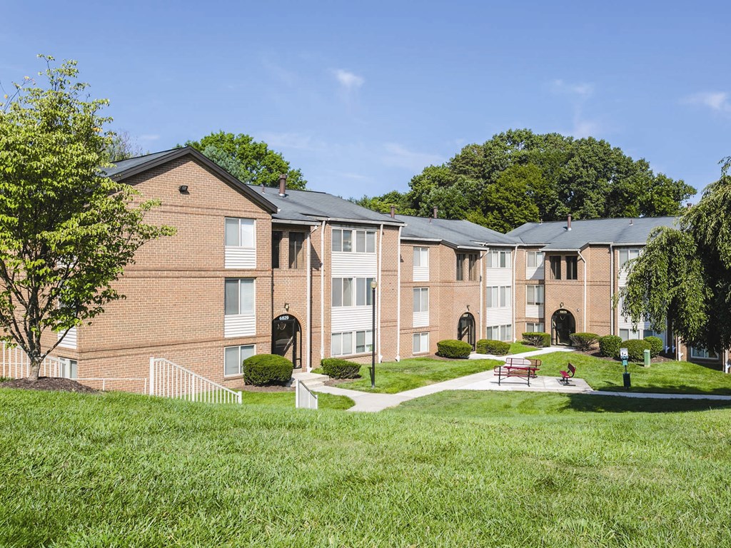 Copper And Quarry Village Apartments, 6617 Bonnie Ridge Dr., Pikesville ...
