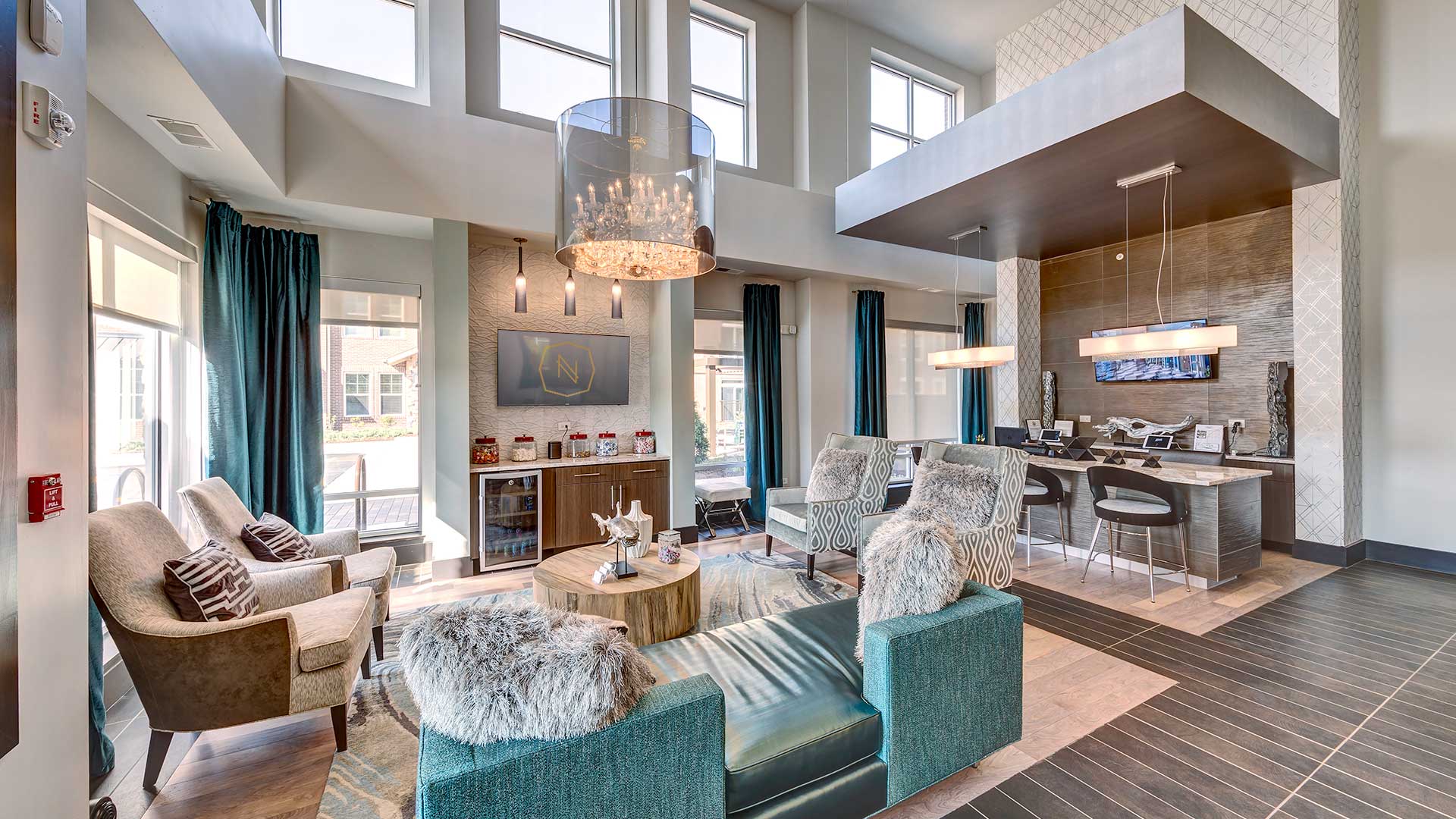 North 680 Apartments, 680 E. Algonquin Rd, Schaumburg, IL - RentCafe