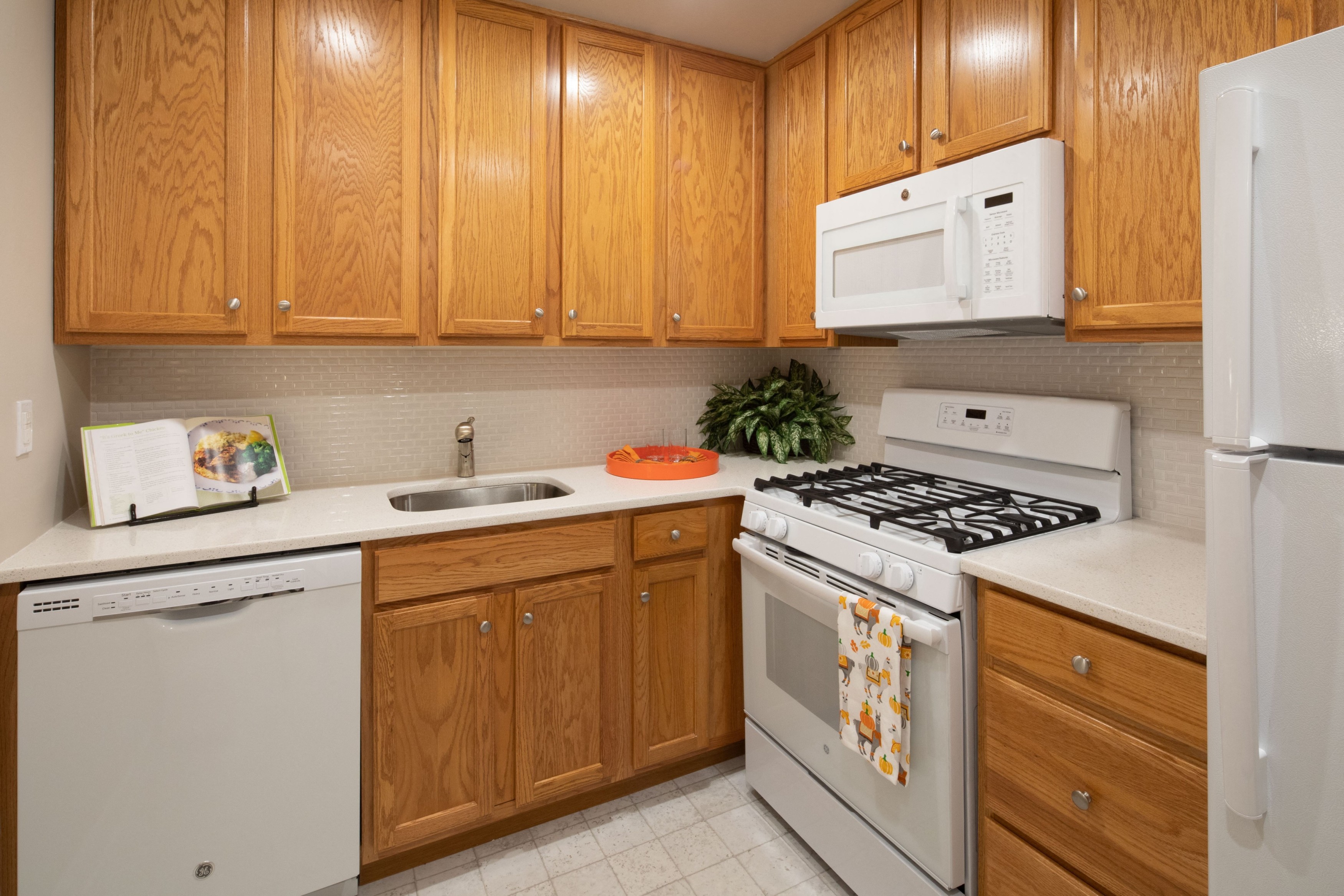 Gateways at Randolph | Apartments in Randolph, NJ